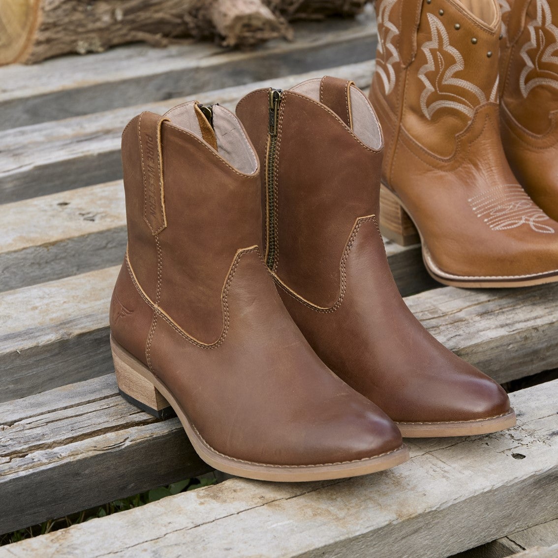 Pure Western Women's Hurst Boot | BUCKIN' BOOTS